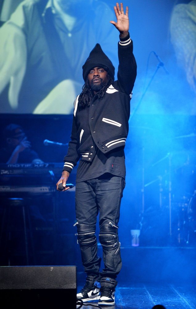 Wale Picture 1 - Wale Performing at The SIMPLE Mobile Simply Nothing Tour
