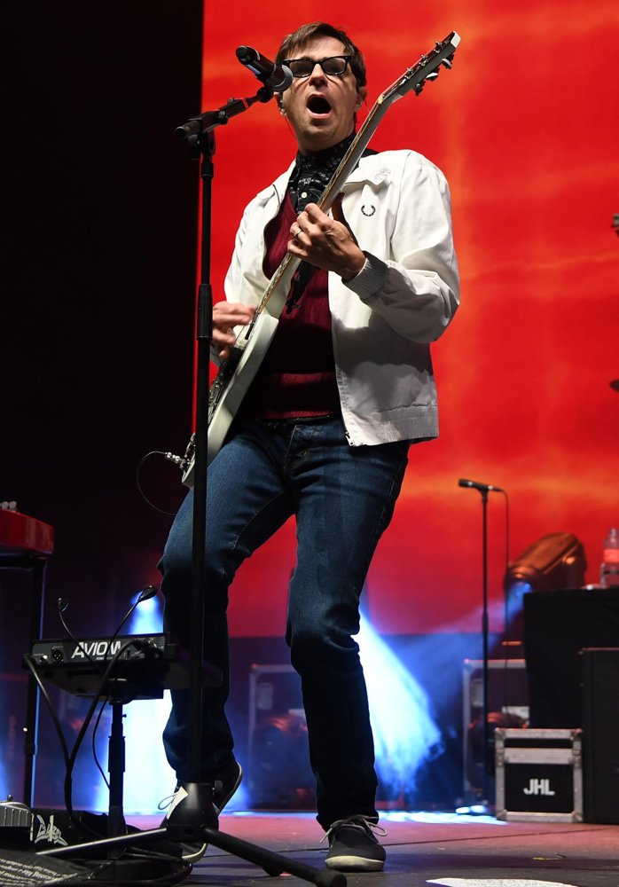 Weezer Picture 4 - Rolling Stone Hot Party - Arrivals