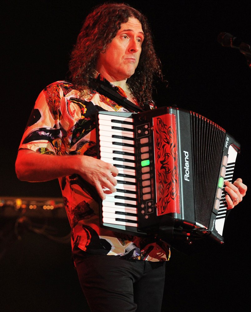 weird-al-yankovic Picture 1 - Weird Al Yankovic Performs