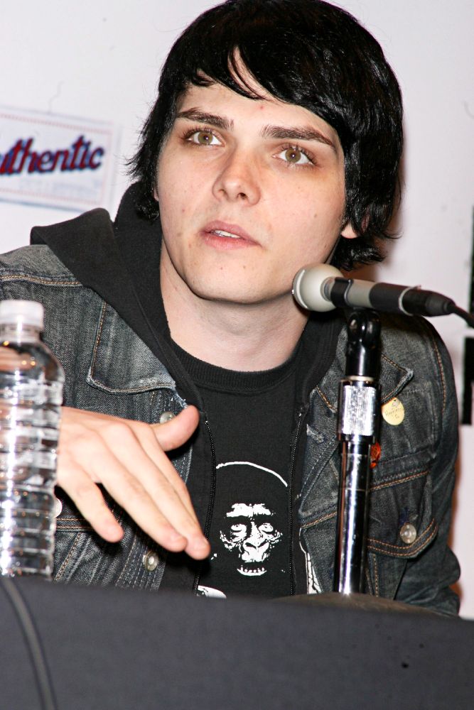 Gerard Way Picture 2 - Linkin Park Announce Lineup for Projekt ...