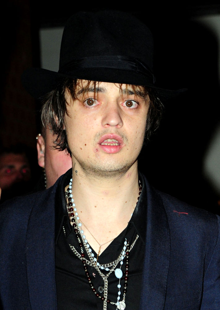 Pete Doherty Picture 11 - Pete Doherty Departing Court After His Case ...
