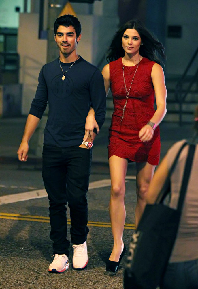 Ashley Greene and Joe Jonas Enjoy Cooking Together