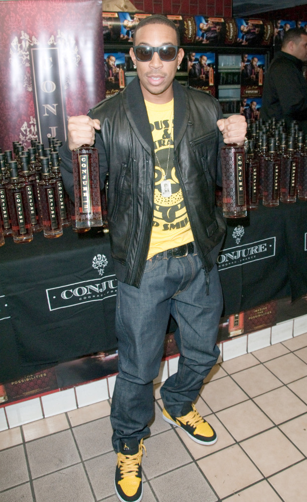 ludacris Picture 1 - Ludacris Hosts Conjure Cognac Bottle Signing At ...