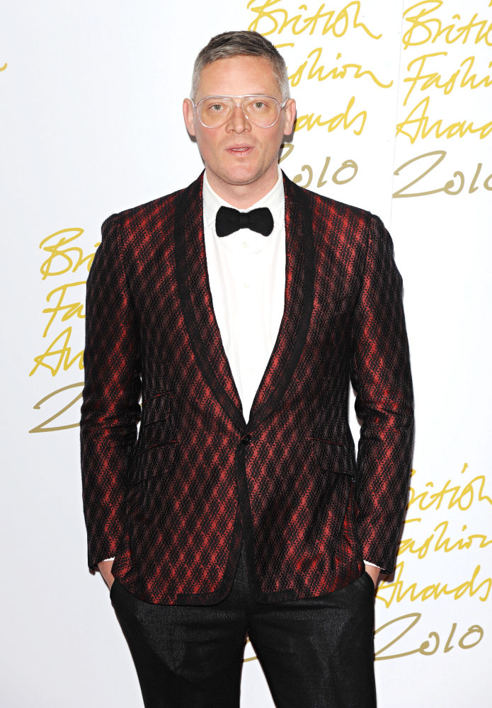 giles deacon Picture 1 - The British Fashion Awards 2010 - Arrivals