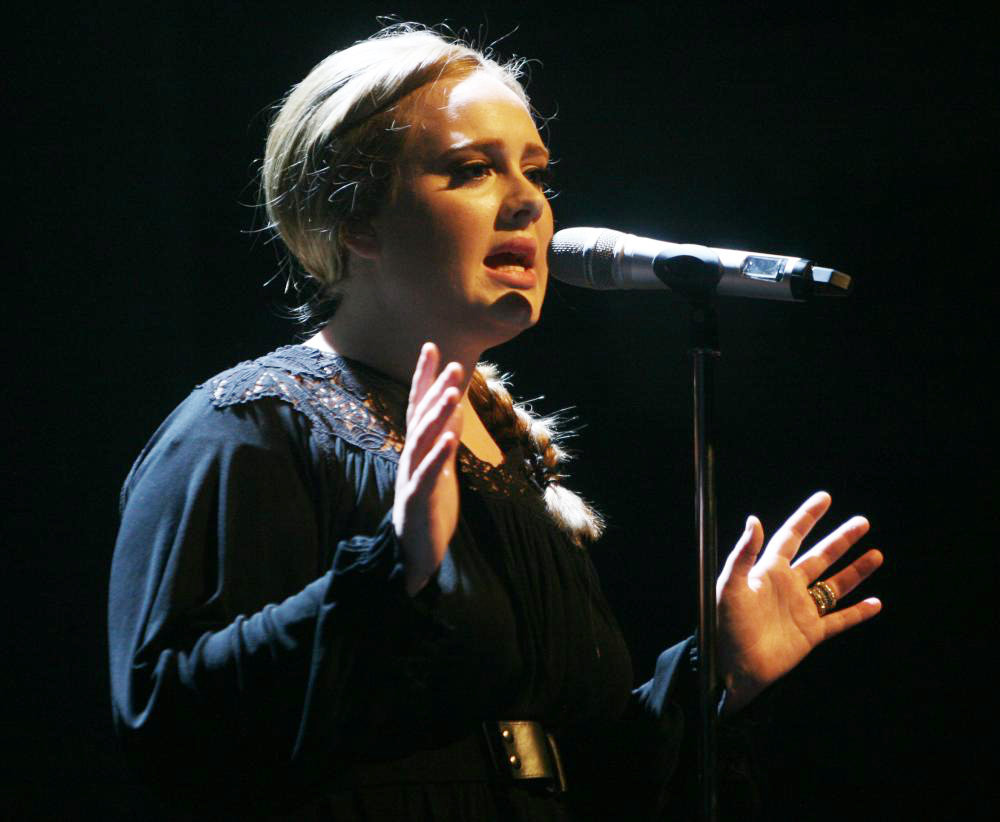 Adele Drinking Again to Celebrate Success