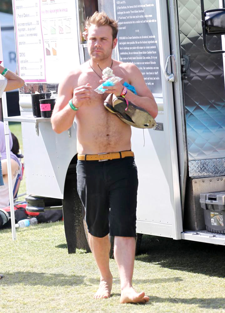 Daniel Bedingfield Picture 1 - Celebrities at The 2011 Coachella Valley ...