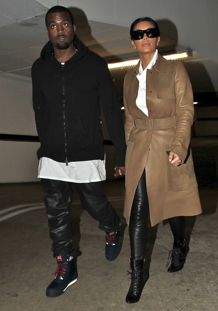 Kanye-west Picture 1 - Kim Kardashian and Kanye West Leaving A Medical ...
