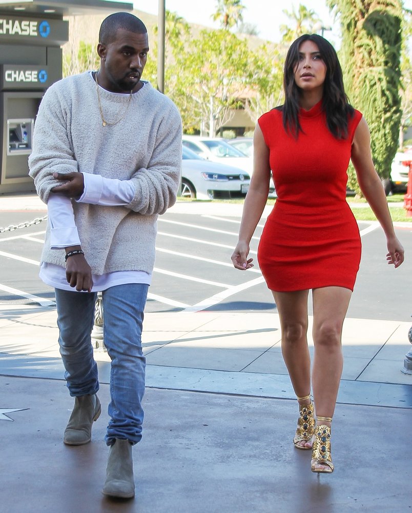 Kanye West Picture 319 - Kanye West Takes Kim Kardashian to See The ...
